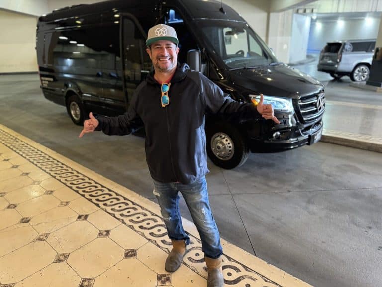 Discover Hidden Gems with Step-On Tour Guide Services - Another Side Of ...